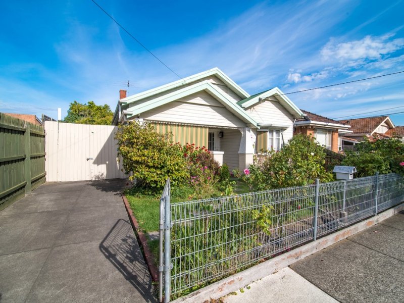 1 Royal Parade, Pascoe Vale South, VIC 3044 - realestate.com.au