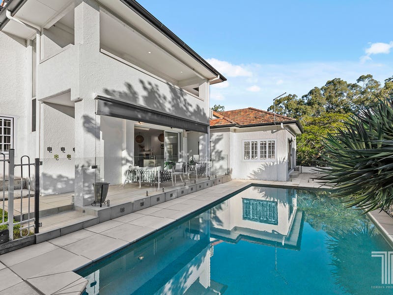 16 Orion Street, Coorparoo, Qld 4151 - Property Details