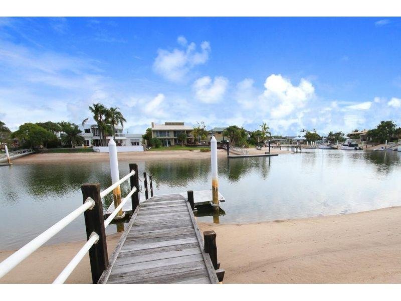 47 Coomaroo Cres, Minyama, Qld 4575 - Property Details