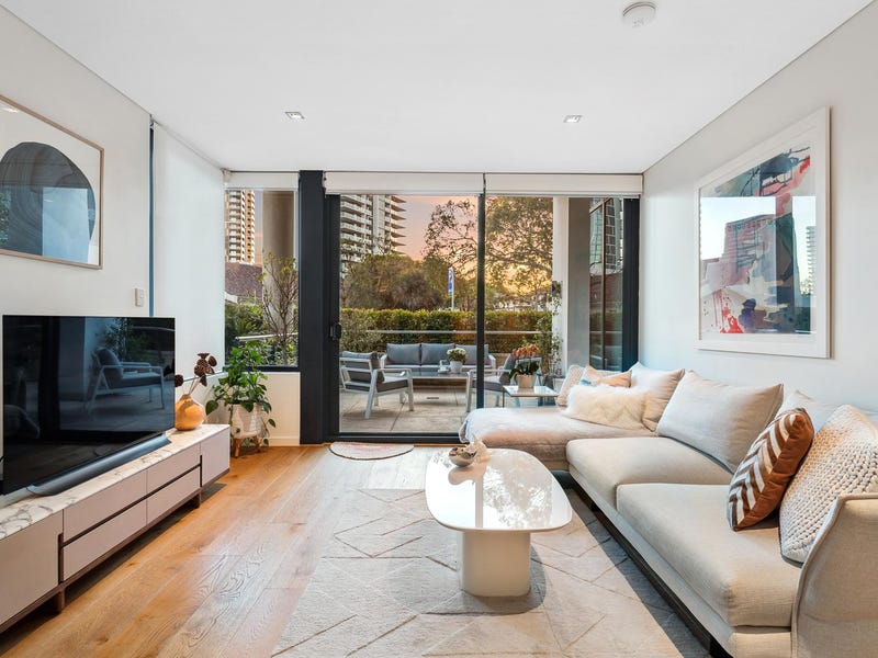 W1/70-72 Canning Beach Road, Applecross, WA 6153 - Property Details