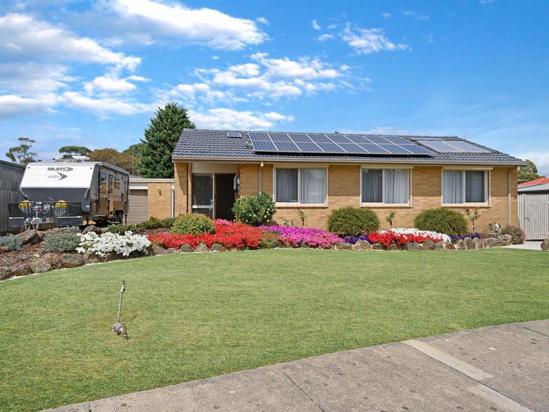 10 Belsize Court, Endeavour Hills, VIC 3802 - realestate.com.au