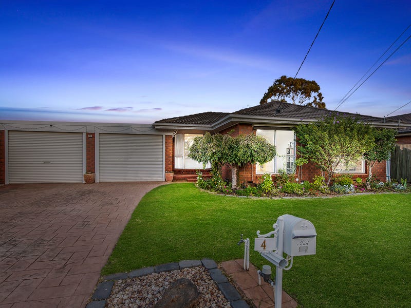 4 Manorvale Parade, Werribee, Vic 3030 - Property Details