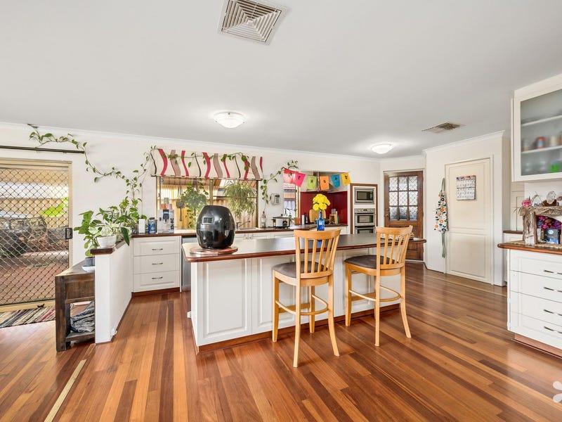 12 Sprite Place, Waikiki, WA 6169 - Property Details