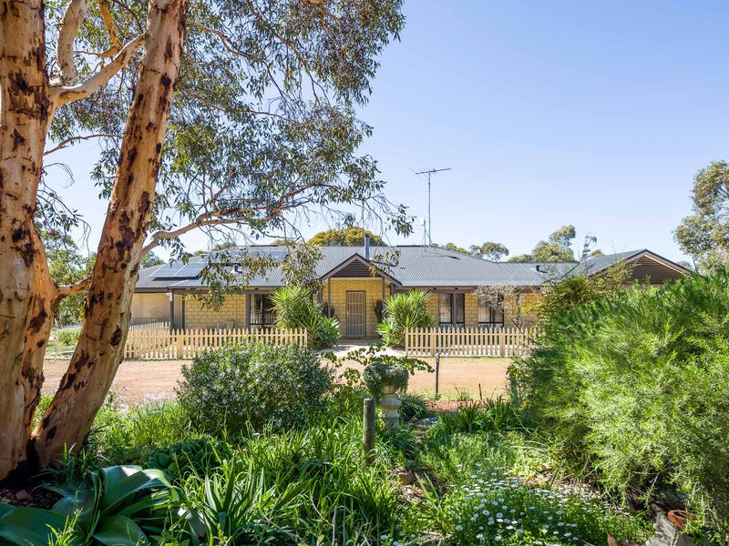 30 Twilight Brae, Hoddys Well, Toodyay, WA 6566 - Property Details