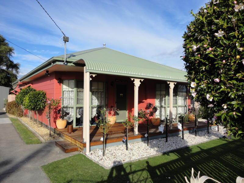 1 Eden Street, Moe, VIC 3825 - realestate.com.au