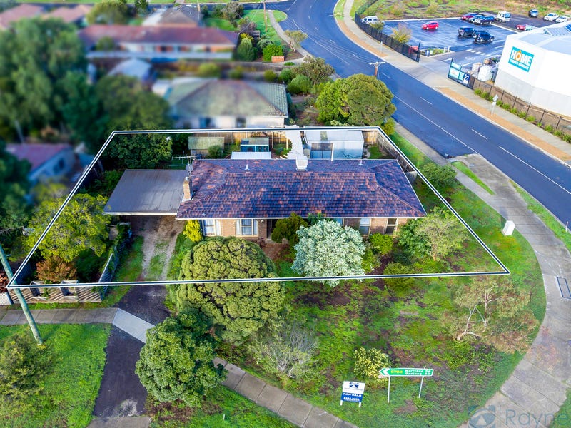 1 Parwan Road, Maddingley, Vic 3340 - Property Details