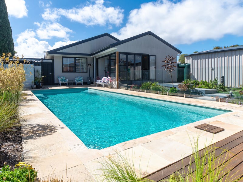 43 Craig Avenue, Tyabb, Vic 3913 - Property Details