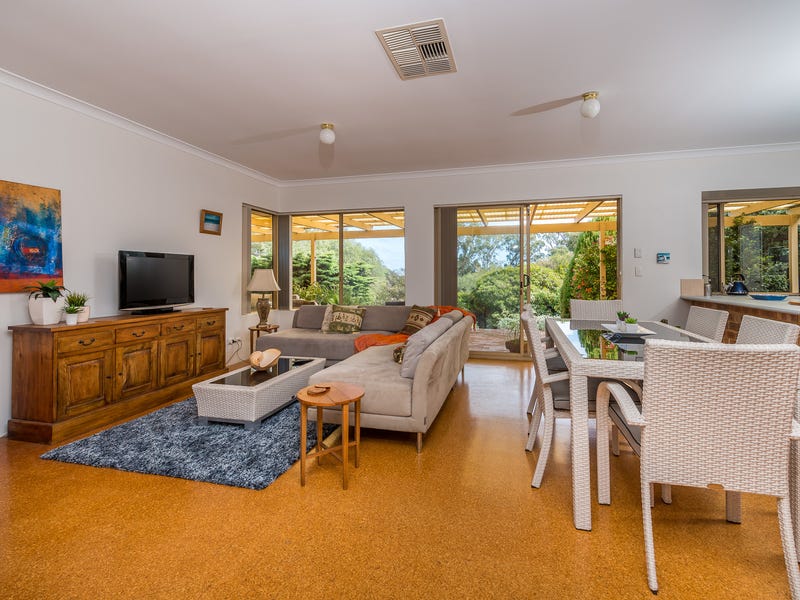 9 Outlook Drive, Edgewater, WA 6027 - Property Details