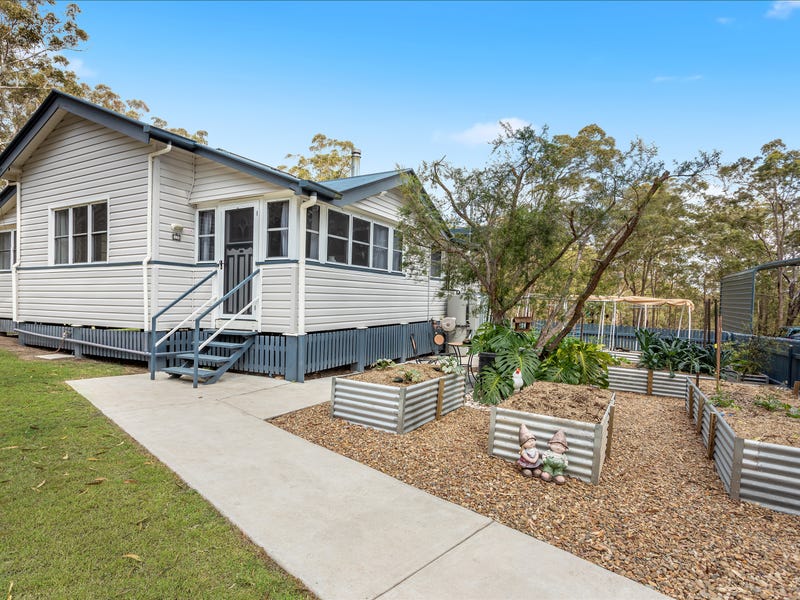 15 Pinnell Road, Crows Nest, QLD 4355 - realestate.com.au