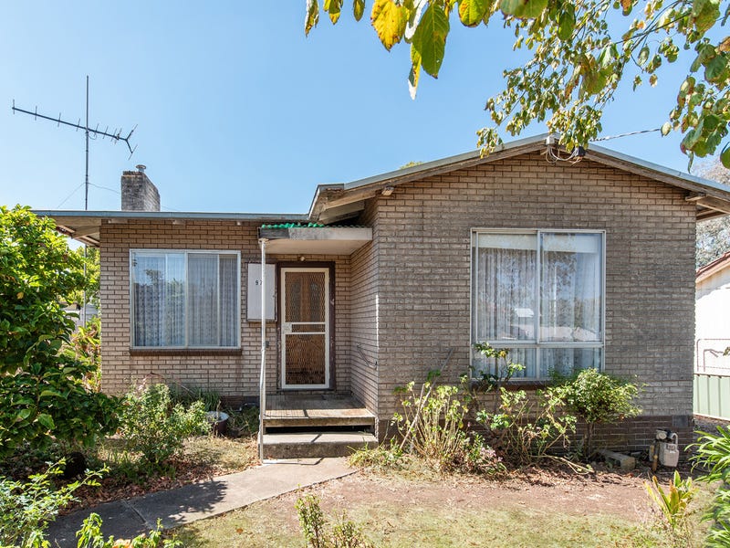 97 Bree Road, Hamilton, Vic 3300 - Property Details