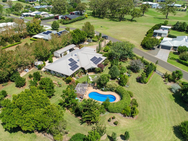 4 Angus Street, Highfields, Qld 4352 - Property Details