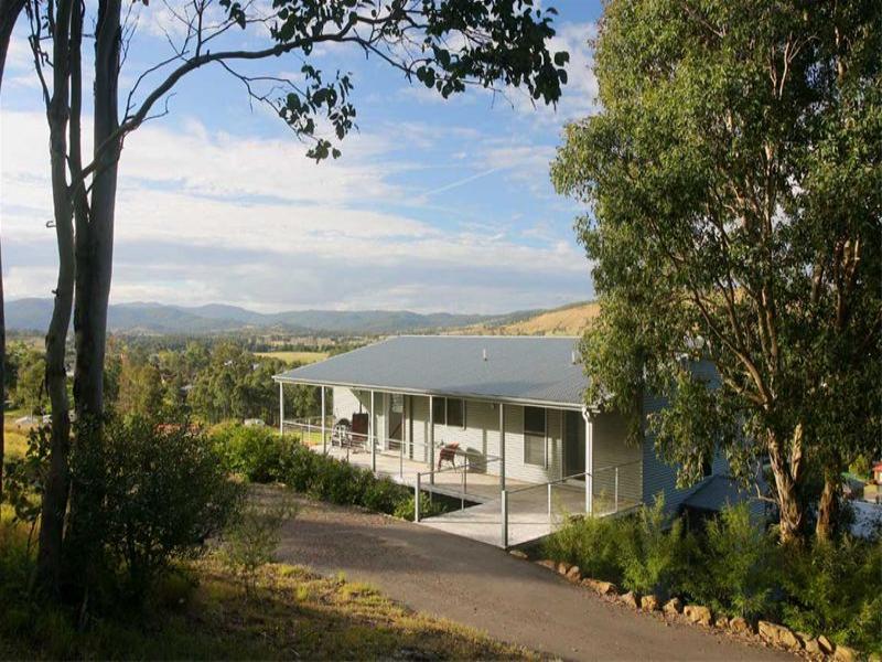 32 Melbee Circuit, Dungog, NSW 2420 - Property Details