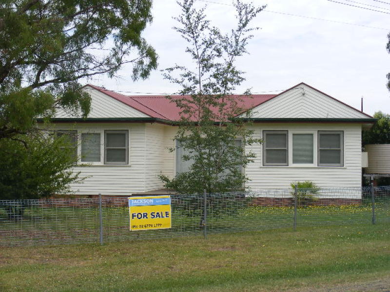 15 Ebor Road, Guyra, NSW 2365 - realestate.com.au