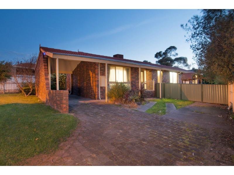 80 James Cook Drive, Endeavour Hills, VIC 3802 - realestate.com.au