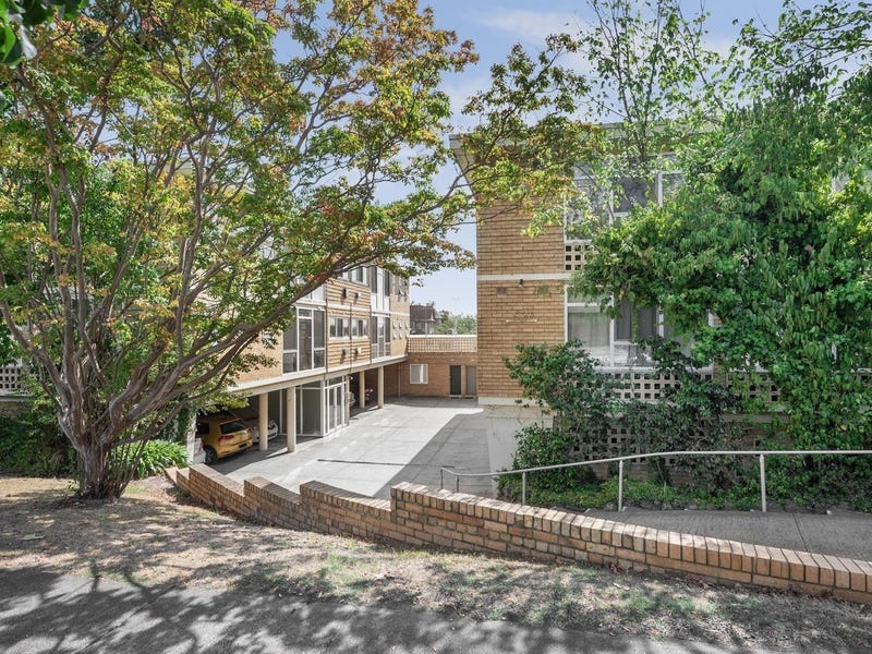 17/621 Toorak Road, Toorak, Vic 3142 - Property Details
