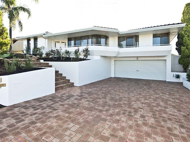 8 Paisley Court, Warwick, WA 6024 - realestate.com.au