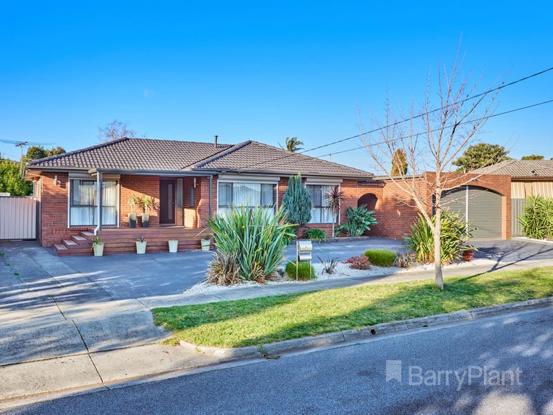 53 Whitehaven Cres, Noble Park North, VIC 3174 - realestate.com.au