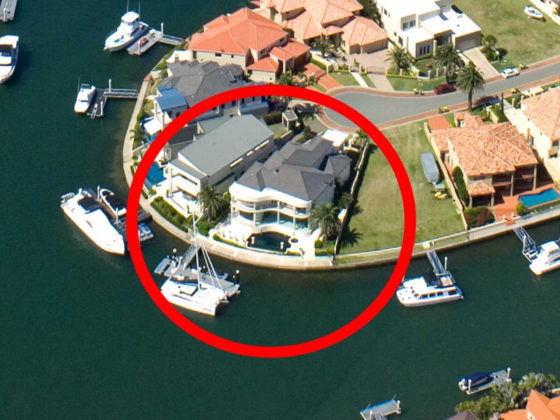 64 King Charles Drive, Paradise Point, QLD 4216 - realestate.com.au