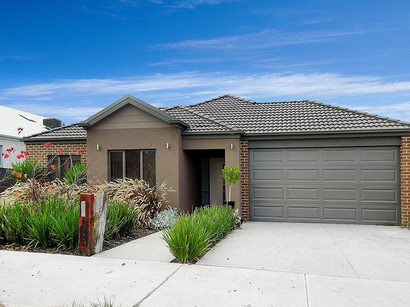 36 Domain Drive, Hillside, Vic 3037 - Property Details