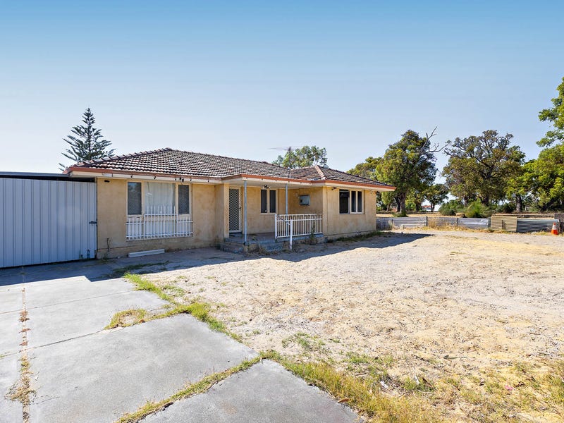 33 Curtis Way, Girrawheen, WA 6064 - Property Details