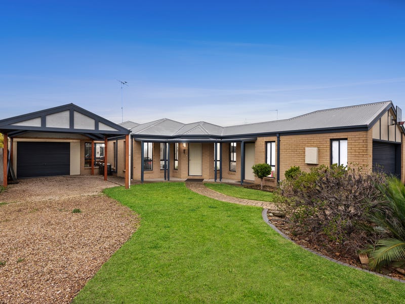 11-12 Sadean Place, Grovedale, Vic 3216 - Property Details