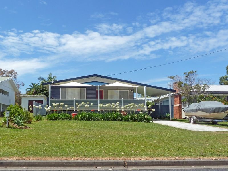 30 Ray Street, Sussex Inlet, NSW 2540 - realestate.com.au