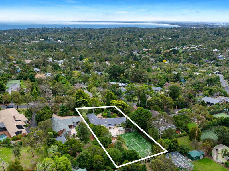 4 Alverstone Grove, Mount Eliza, VIC 3930 - realestate.com.au