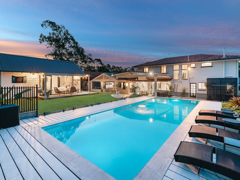 119 Alison Road, Carrara, Qld 4211 - Property Details