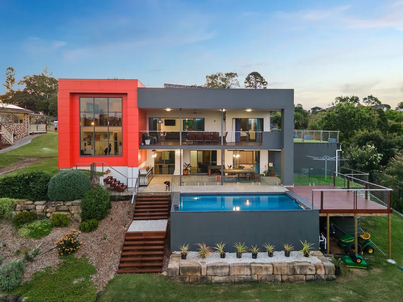 14 Wallers Court, Petrie, Qld 4502 - Property Details