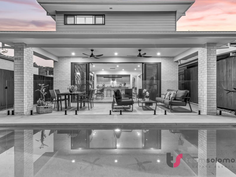 6 Russell Street, Cleveland, QLD 4163 - realestate.com.au