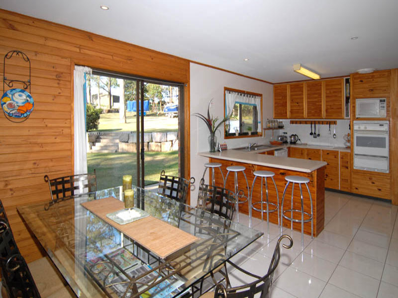 36 Nottingham Court, Forestdale, Qld 4118 - Property Details