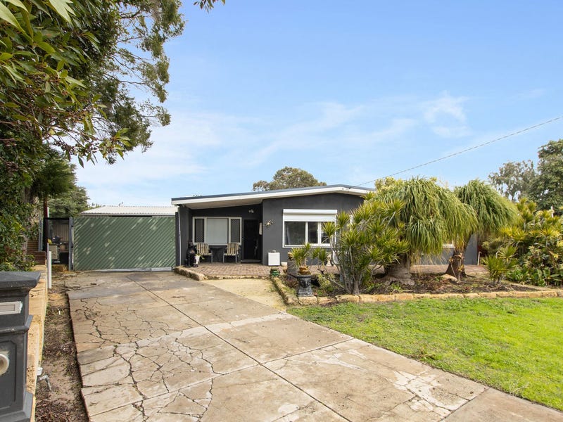11 Barlow Court, Lockridge, WA 6054 - Property Details