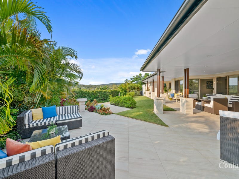 11 Preston Place, Brookfield, Qld 4069 - Property Details