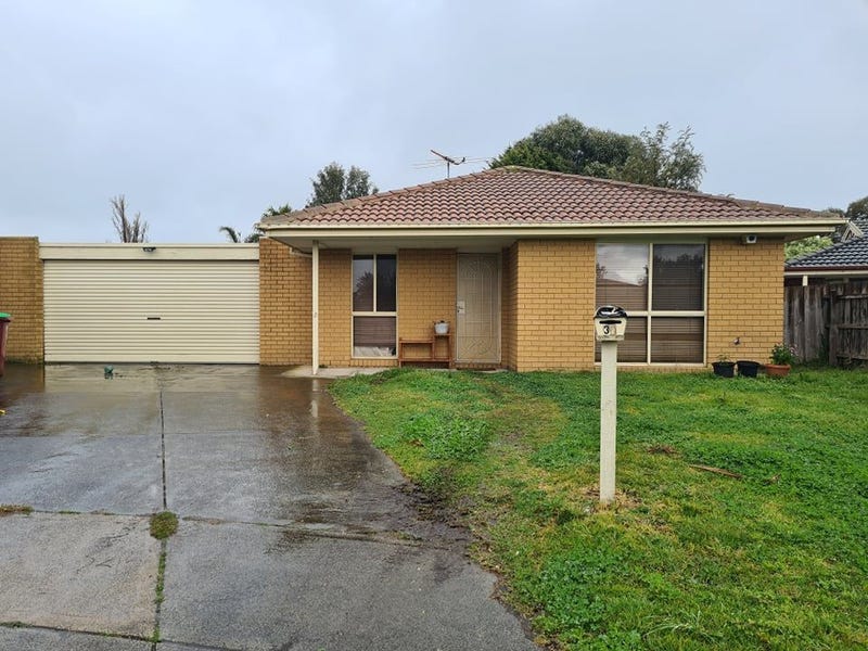 31 Terrence Drive, Cranbourne North, VIC 3977 - realestate.com.au