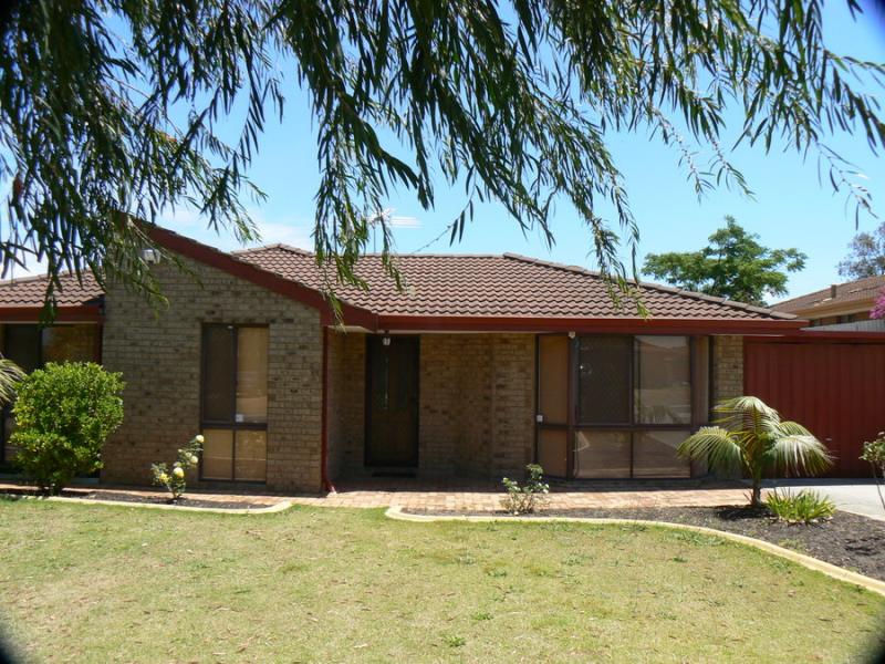 13 Manberry Way, Yangebup, WA 6164 - Property Details