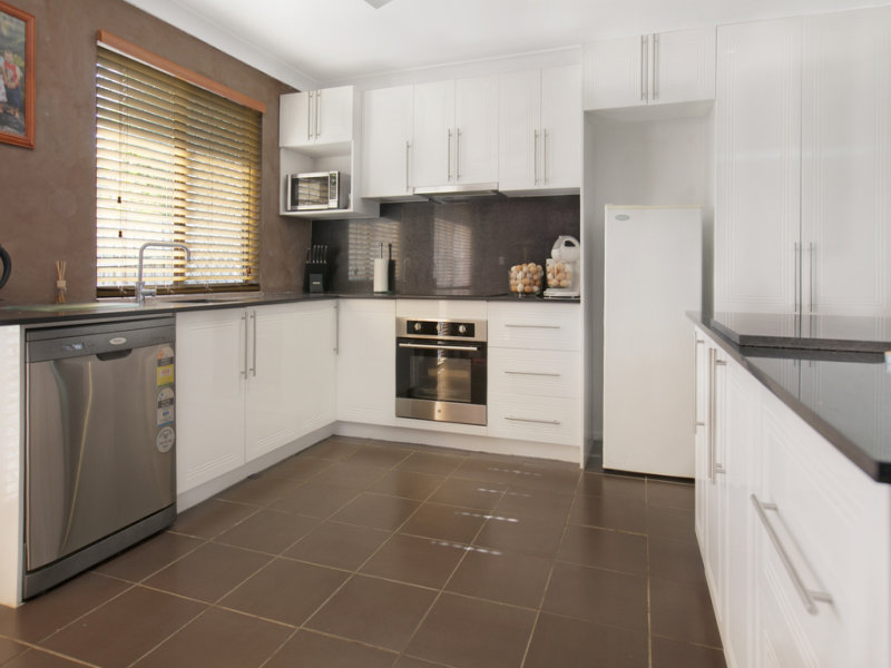 1 Limerick Drive, Crestmead, QLD 4132 - realestate.com.au