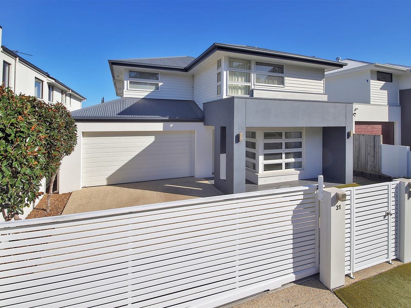 31 Peachtree Place, Stretton, Qld 4116 - Property Details