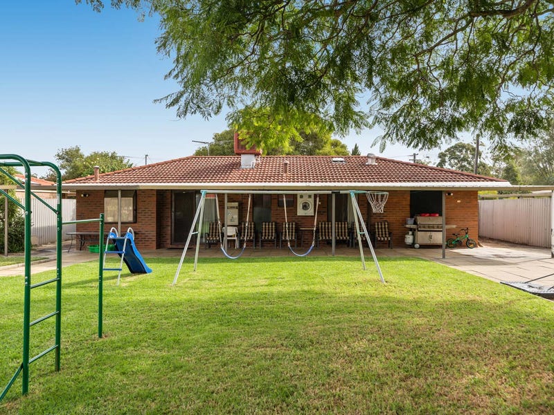 3 Barlow Way, Balga, WA 6061 - Property Details