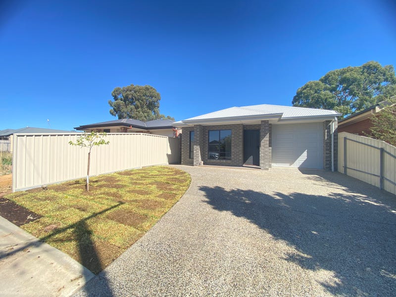 24A Scott Avenue, Clovelly Park, SA 5042 - realestate.com.au