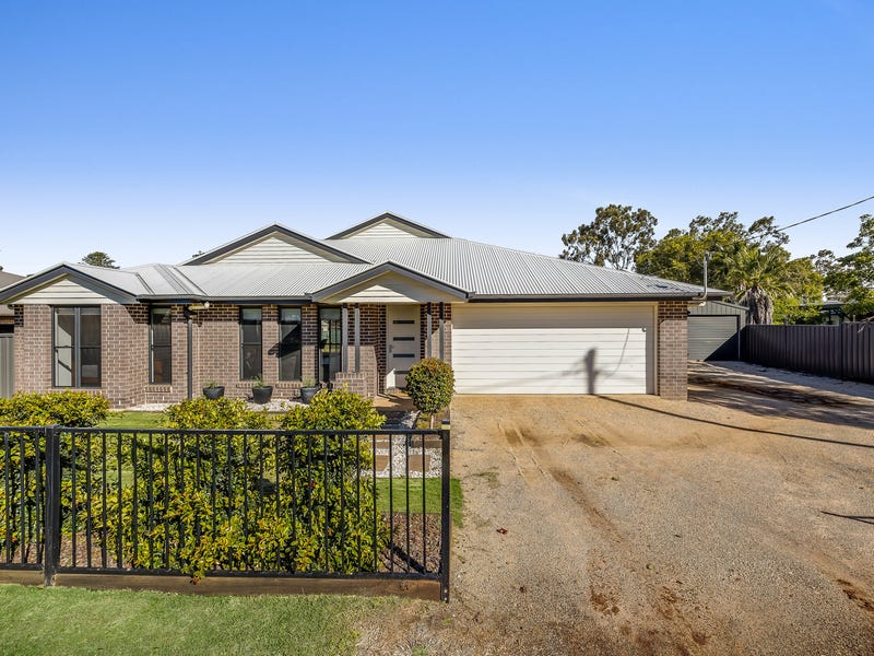 33 John Street, Southbrook, Qld 4363 - Property Details