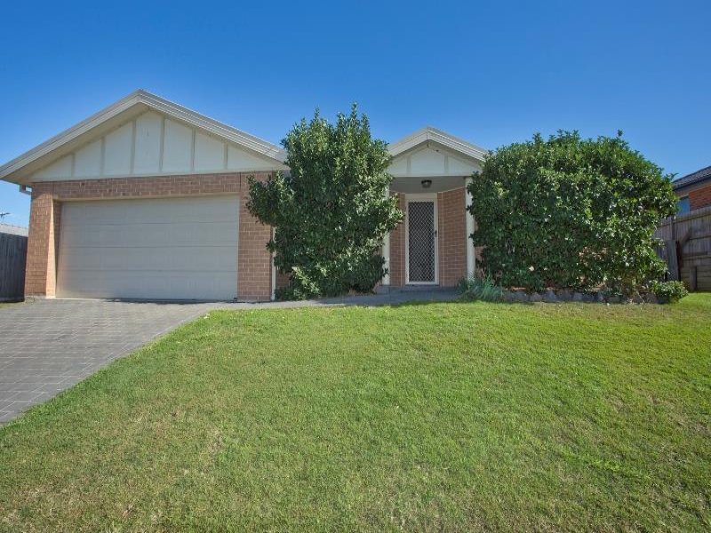 221 Aberglasslyn Rd, Aberglasslyn, NSW 2320 - Property Details