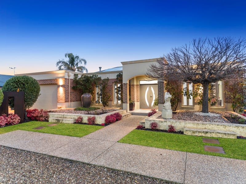 11 Regent Street, Strathfieldsaye, Vic 3551 - Property Details