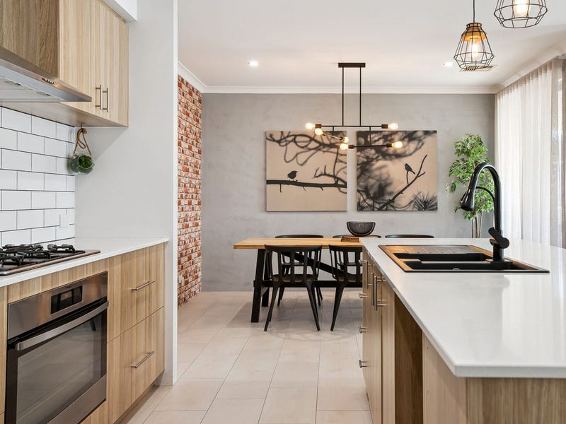 8 Cogita Avenue, Baldivis, WA 6171 - Property Details