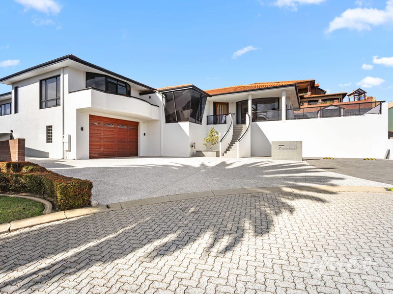 7 Atwick Place, Coogee, WA 6166 - Property Details