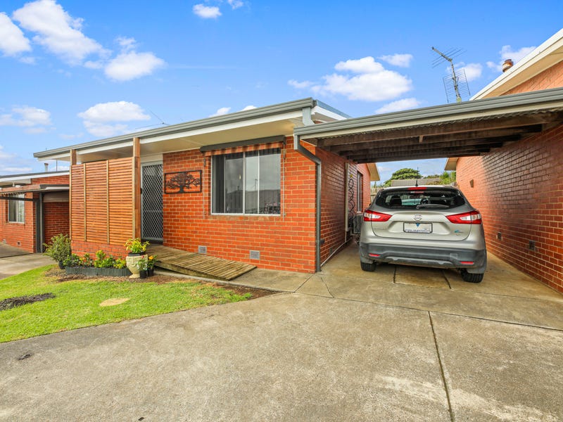 3/4 Caton Street, Warragul, Vic 3820 - Property Details