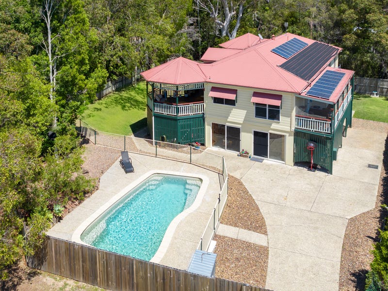 3 Bedroom Properties for Sale in Cooroibah, QLD 4565 (+2 locations ...