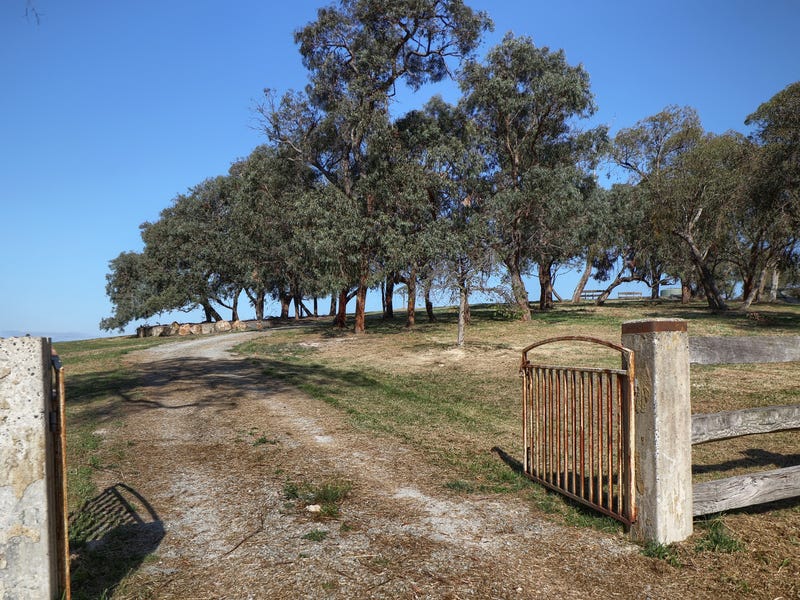 10 Smiths Road, Yellingbo, Vic 3139 - Lifestyle for Sale - realestate ...