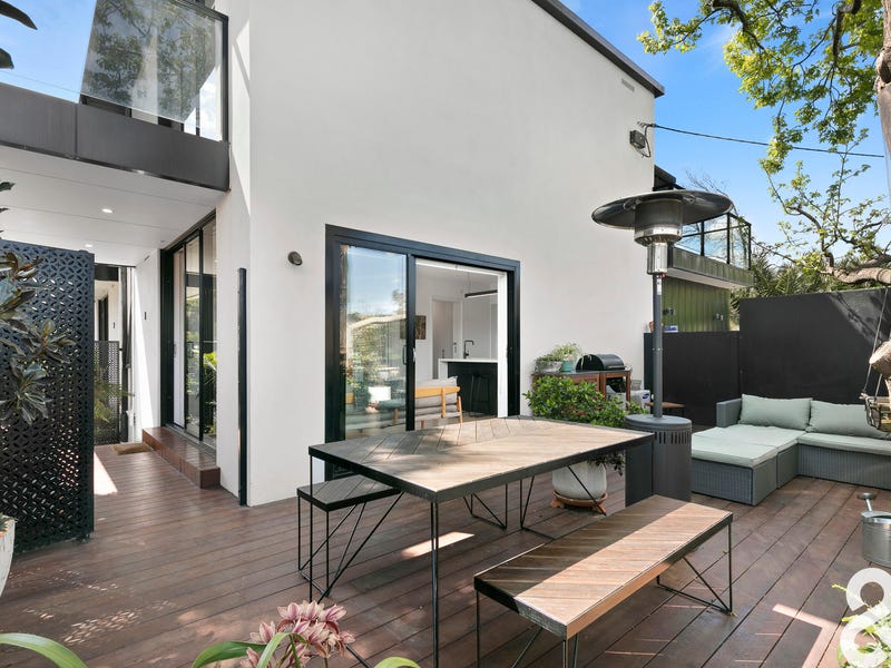 1/37 Collins Street, Thornbury, Vic 3071 - Property Details