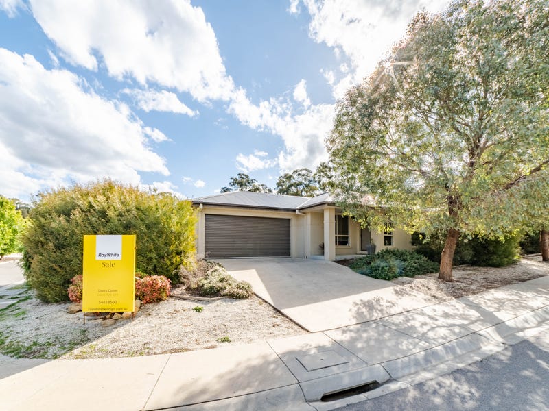 11 Ridge Place, Golden Square, VIC 3555 - realestate.com.au