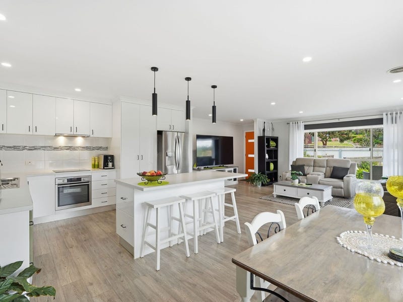 Real Estate & Property for Sale in Dodges Ferry, TAS 7173 (+4 locations ...